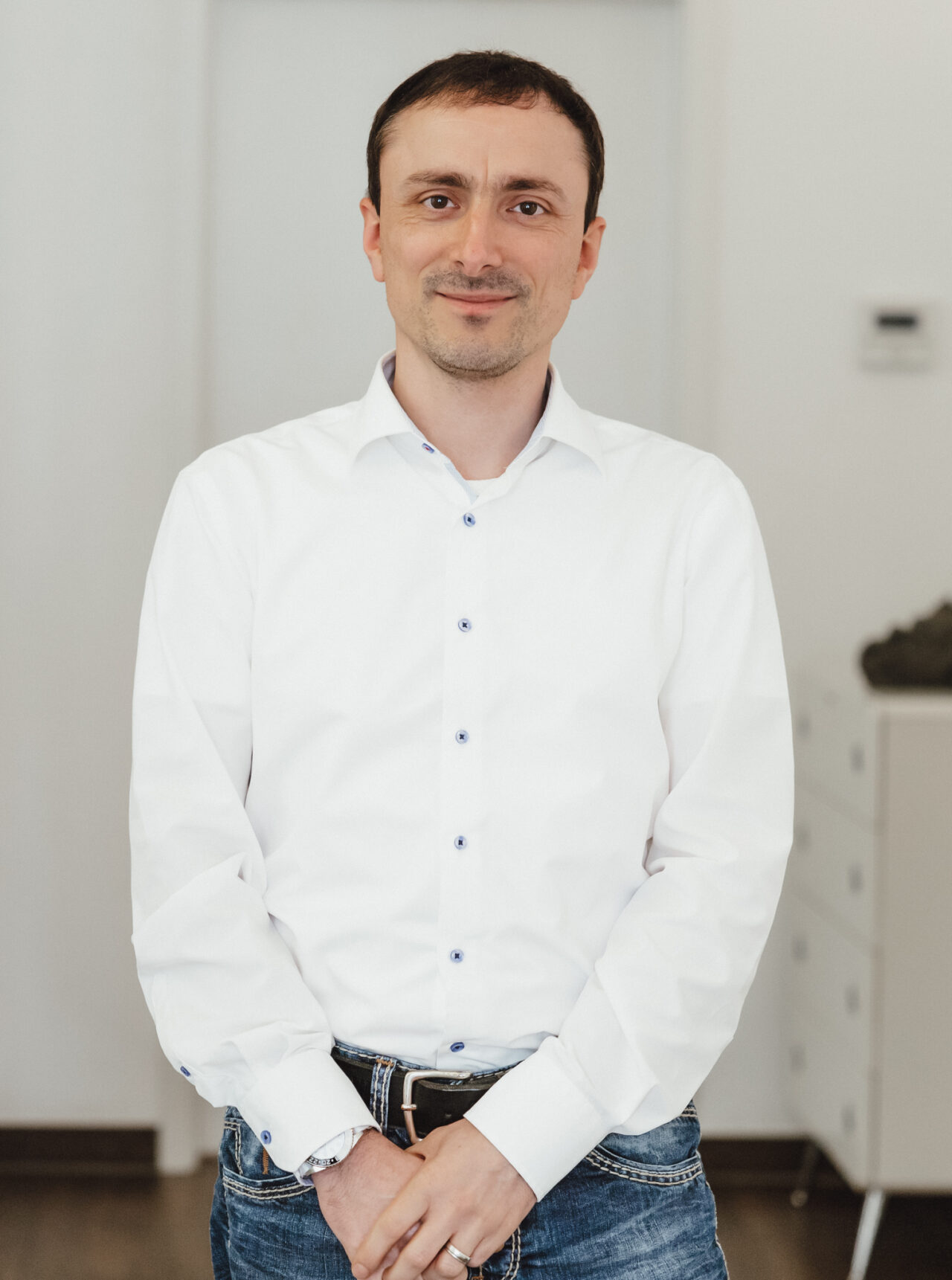 Team - Dr.Manderbach & S. Arnold